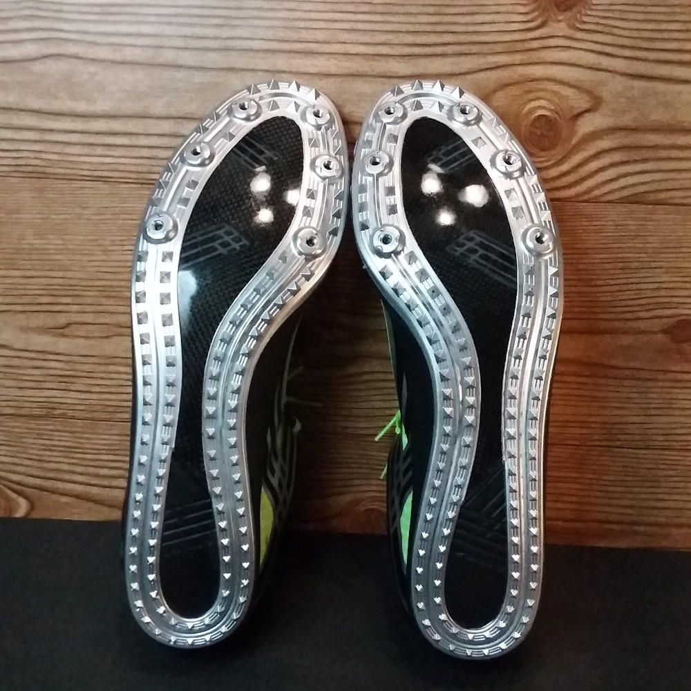 Brooks Track Cleats Spikes Elmn8 V3 Trainers Shoes - Gem